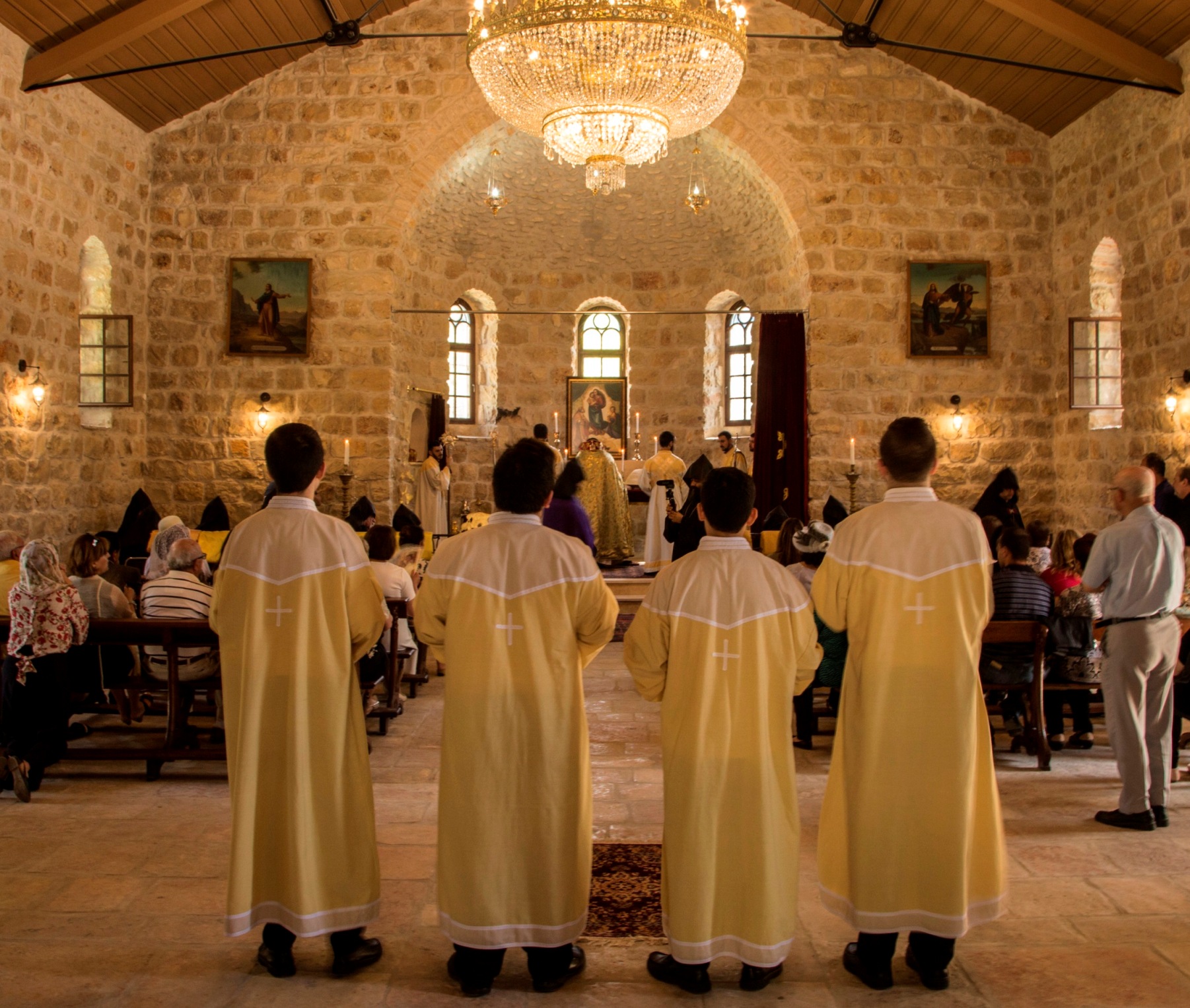 Christian Communities around the Holy Sepulcher #5312 - יד יצחק בן־צבי